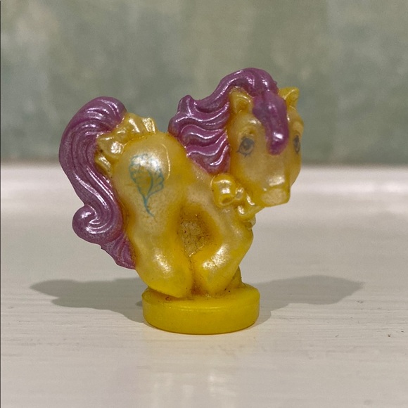 My Little Pony | Toys | 525 My Little Pony Yellow Leaf Pony Year 8 ...